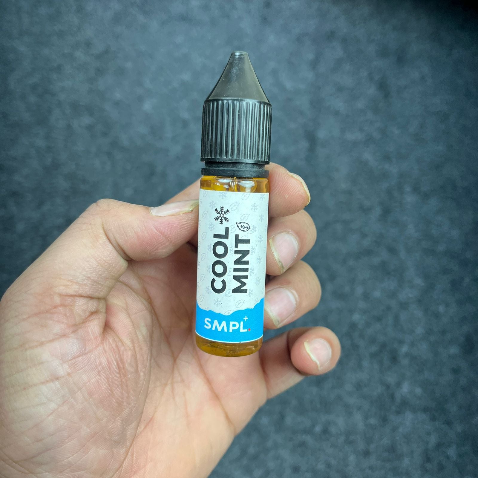 SMPL Canada Flavor Juice 20ml - 20mg Nic – vapevilla